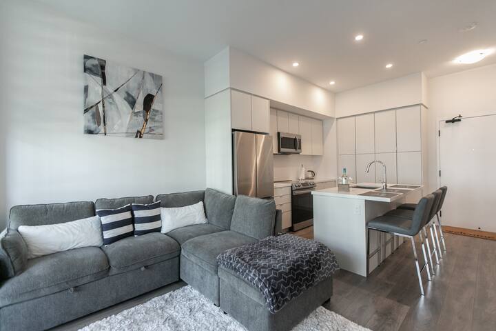Comfy 1br Condo W/ Balcony, Bbq & Parking - イニスフィル