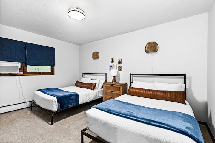 Unsalted-sleeps6-dog-friendly/lake/dine/shop - Duluth, MN