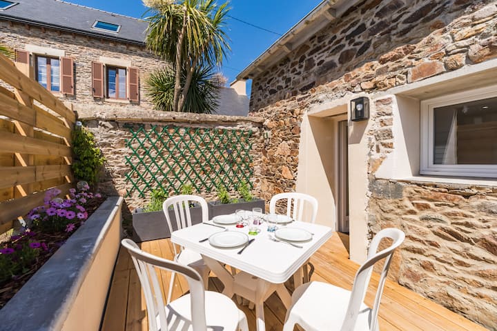 Jolie Maison En Pierre, Vue Sur Mer à Ploubazlanec - Île de Bréhat