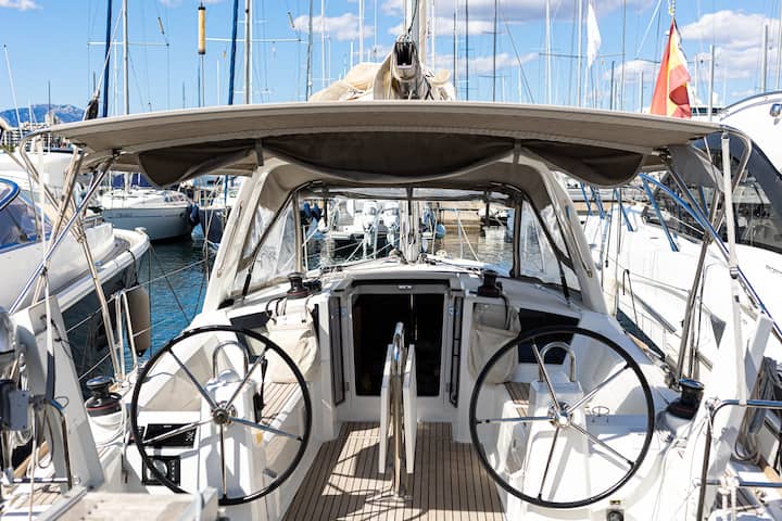 Amplio Velero - Palma