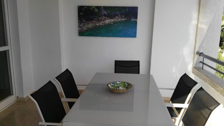 Azul Rentals  Benidorm Flat, By Beach, Bars. - Benidorm
