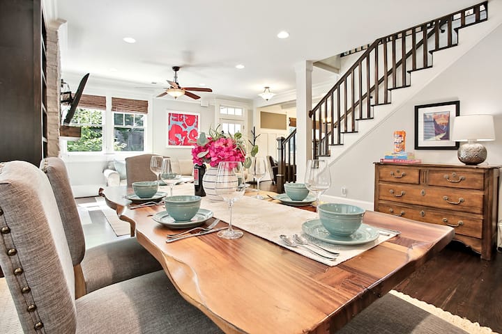 New Atl Bungalow-sun Room-bbq-king Bed-fenced Yard - Atlanta, GA