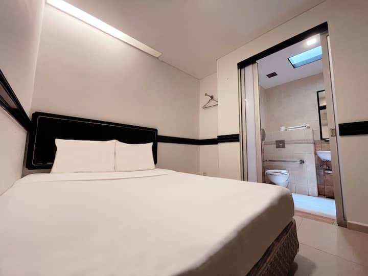Skylight Standard Double Room - No Window - Tampines