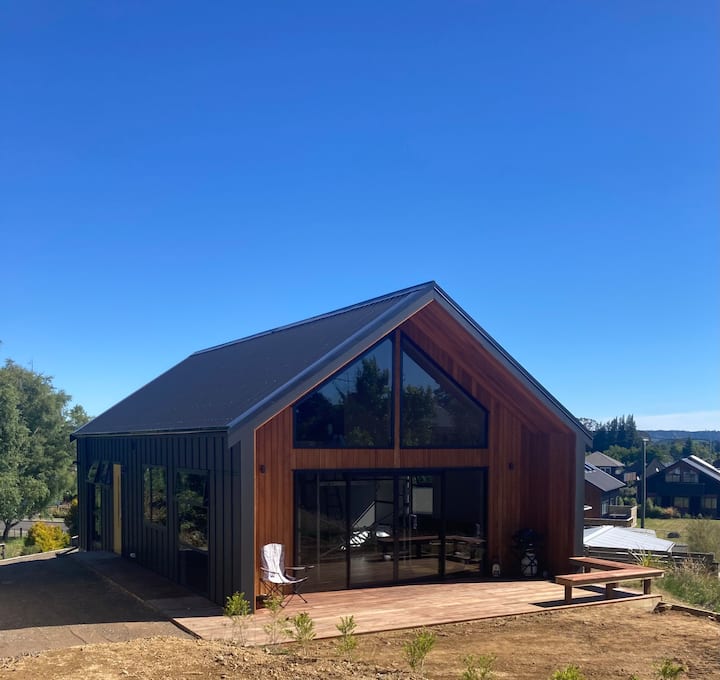 Kowhai Mountain Bach - Mount Ruapehu