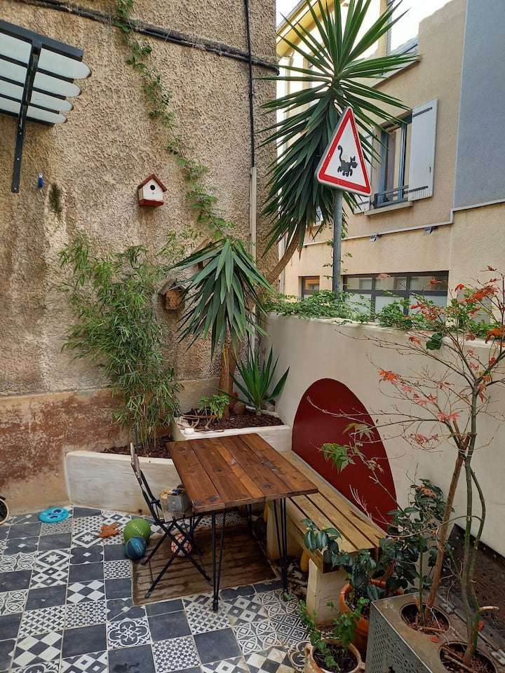 Maison De Ville à 100m Du Métro - Lyon