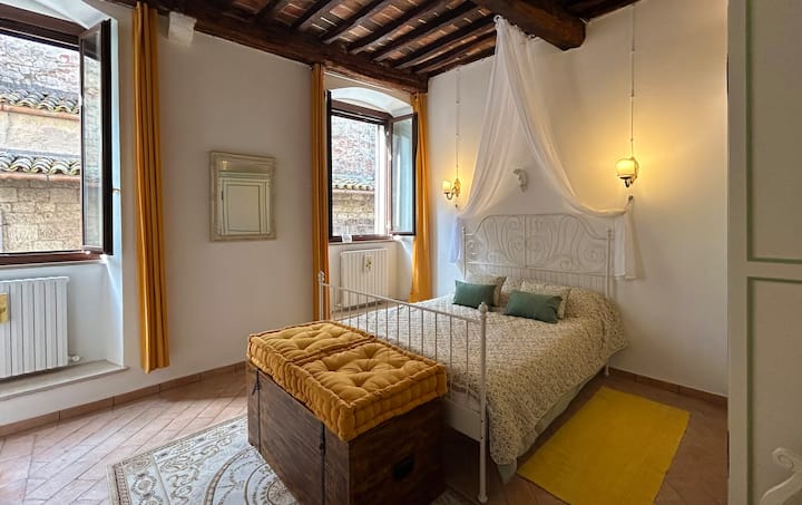 Santa Maria Apartments - Todi