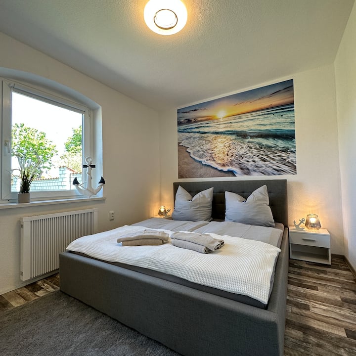 Maritimes Ferienhaus Ankerplatz - Born am Darß