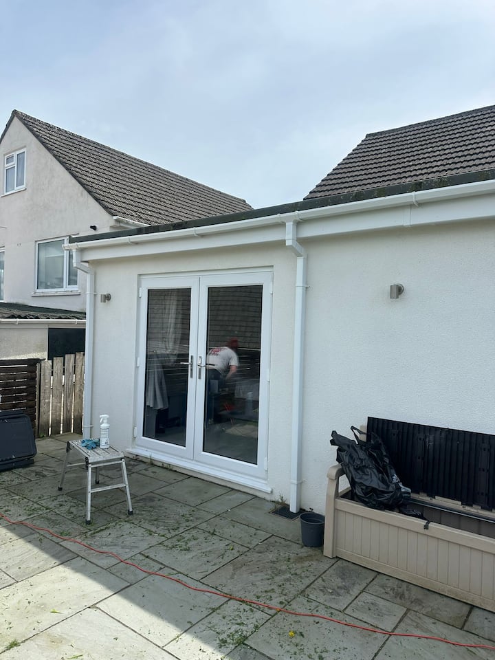 Comfy But Smart8 - Saltash