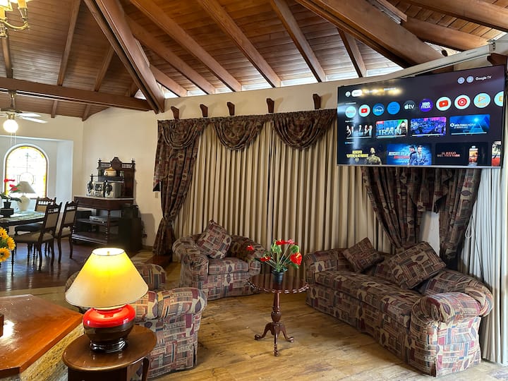 Casa De Campo Condominio El Pueblo-santa Clara,ate - Lima