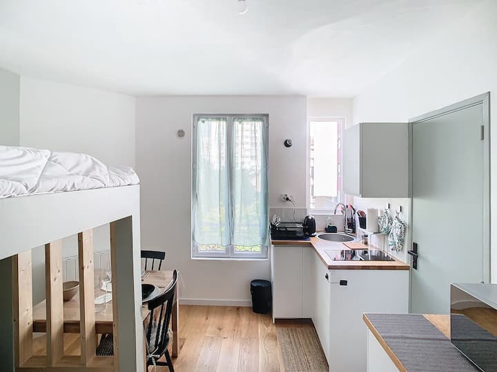 Charmant Studio Lumineux, Vue Sur Cour Et Jardin - Paris