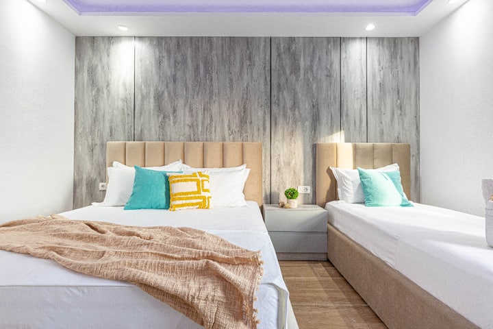 Hillbnb 3 | Modern Studio, Kitchen & Patio - Himarë