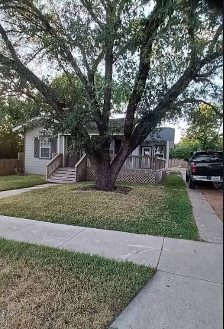 Casa De Sol - Highland Park - San Antonio