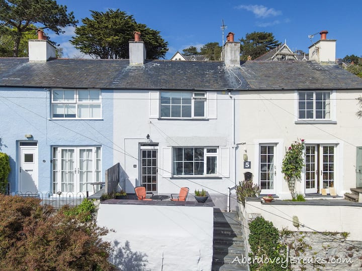 Ardwyn | Aberdovey | 3 Bedrooms | Sleeps 6| Pets - Aberdovey