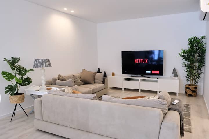 Lovely Marina Apartment With Two Rooftop Pools Cc - Faro