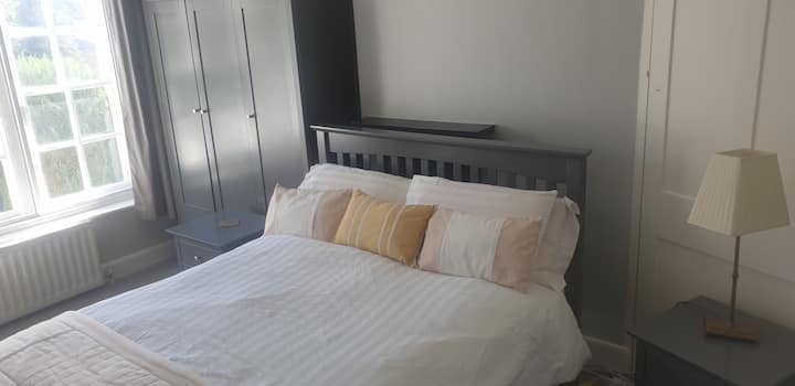 Cosy Room In Edwardian Elegance - Stockton-on-Tees