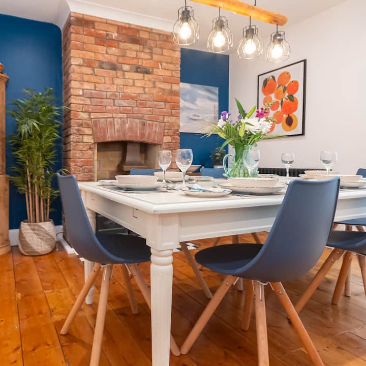 Beautiful Cosy Refurbished Family Home In Cowes - East Cowes Castle
