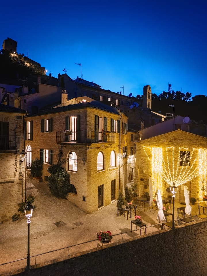 Luxury Borgo Experience - San Benedetto del Tronto