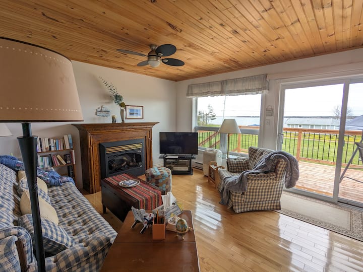 7 Shades Of Sea Cottage - Charlottetown