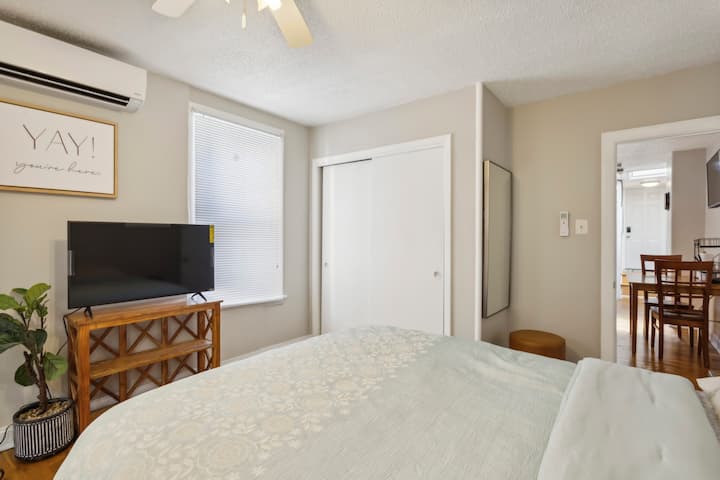 Central Rittenhouse Apartment! - Walnut Hill - Philadelphia