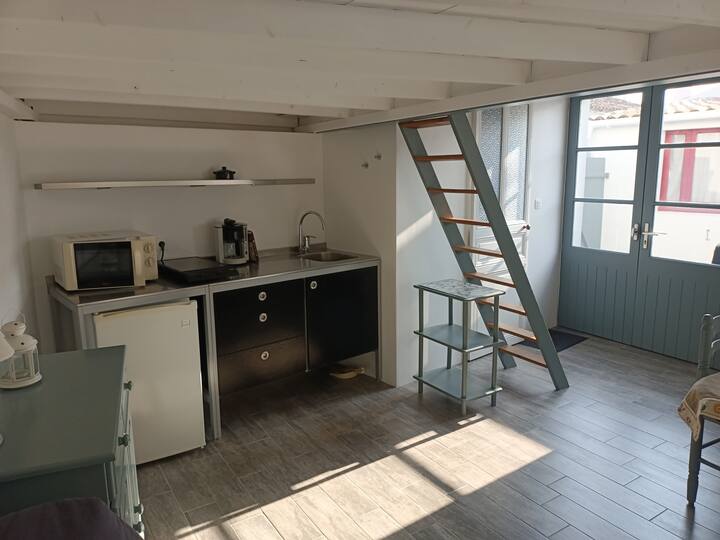 Maison Sur Cour Proche Du Port - L'Île-d'Yeu
