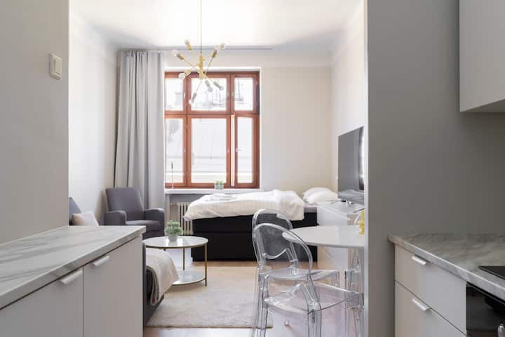 Tyylikäs Yksiö Ullanlinnassa - Helsinki