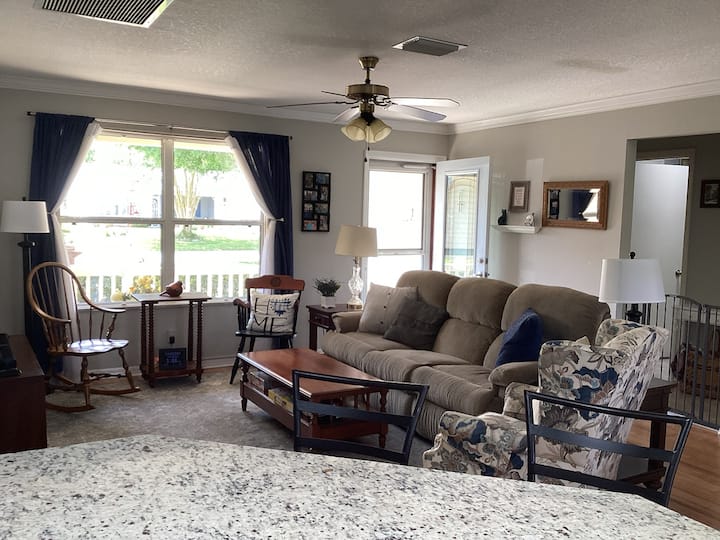 Lovely Home In The Villages - The Villages, FL