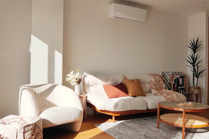 New Modern Princess In Central Akl - Auckland