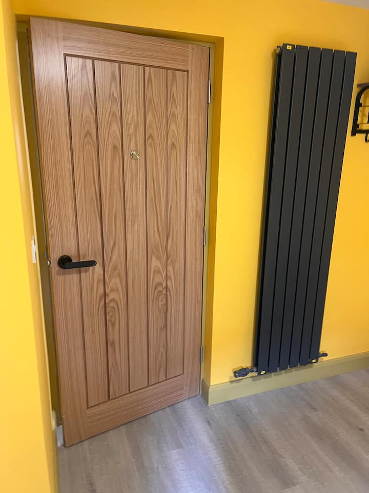 Tumbledown Hotel Larger/family Rooms - Shrewsbury