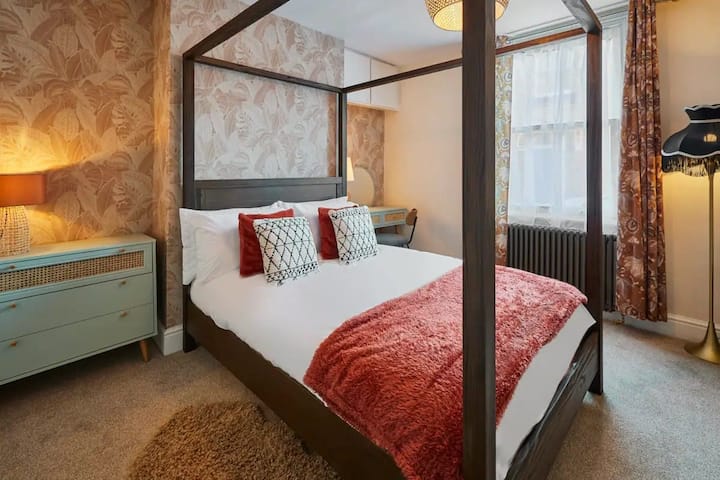 Lovely, Cosy Gf Apt With Free Parking! - York