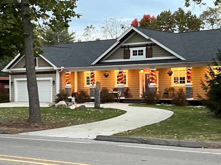 Private Large Apartment With Hot Tub And Sauna. - Ann Arbor, MI