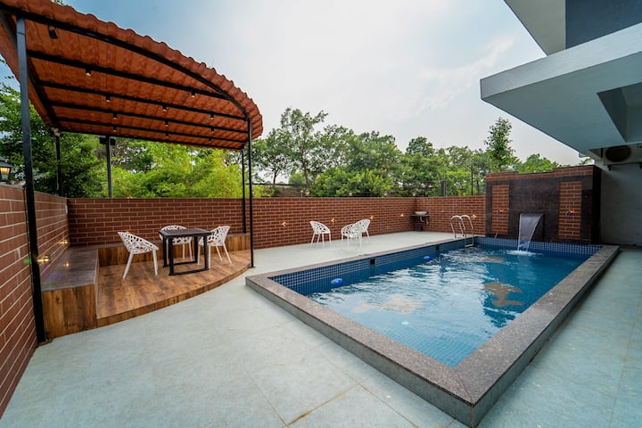 La Castle By Cosmos Stays - Lonavla