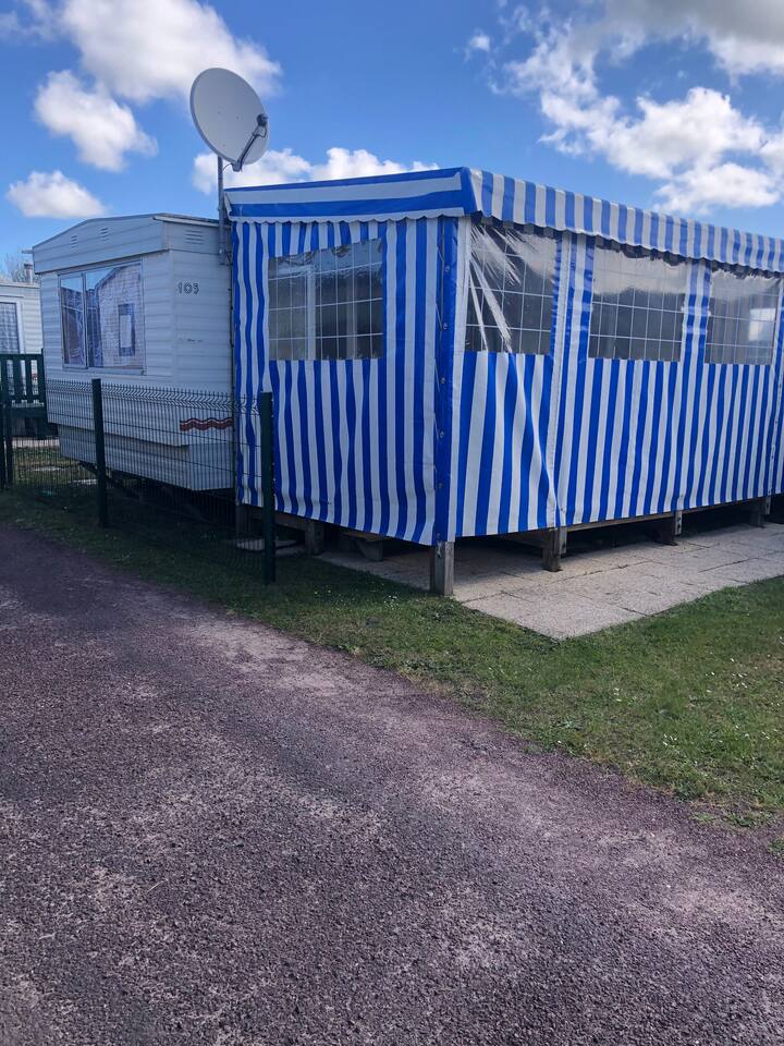 Mobilhome
200 Mètres Plage - Hauteville-sur-Mer