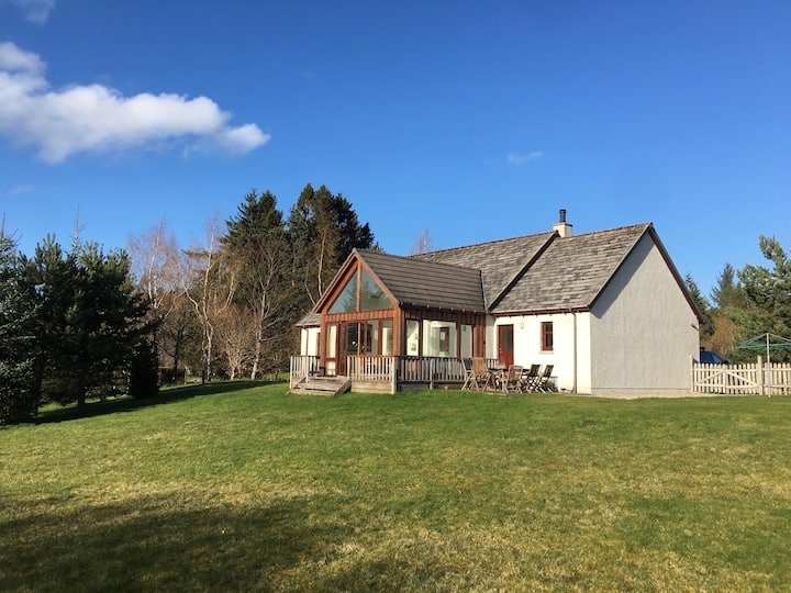 Detached House In Cairngorms - Grantown-on-Spey