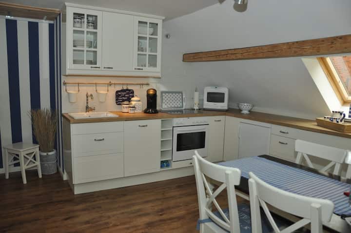 Zentrale Ferienwohnung Mit Balkon Und Garten - Borkum