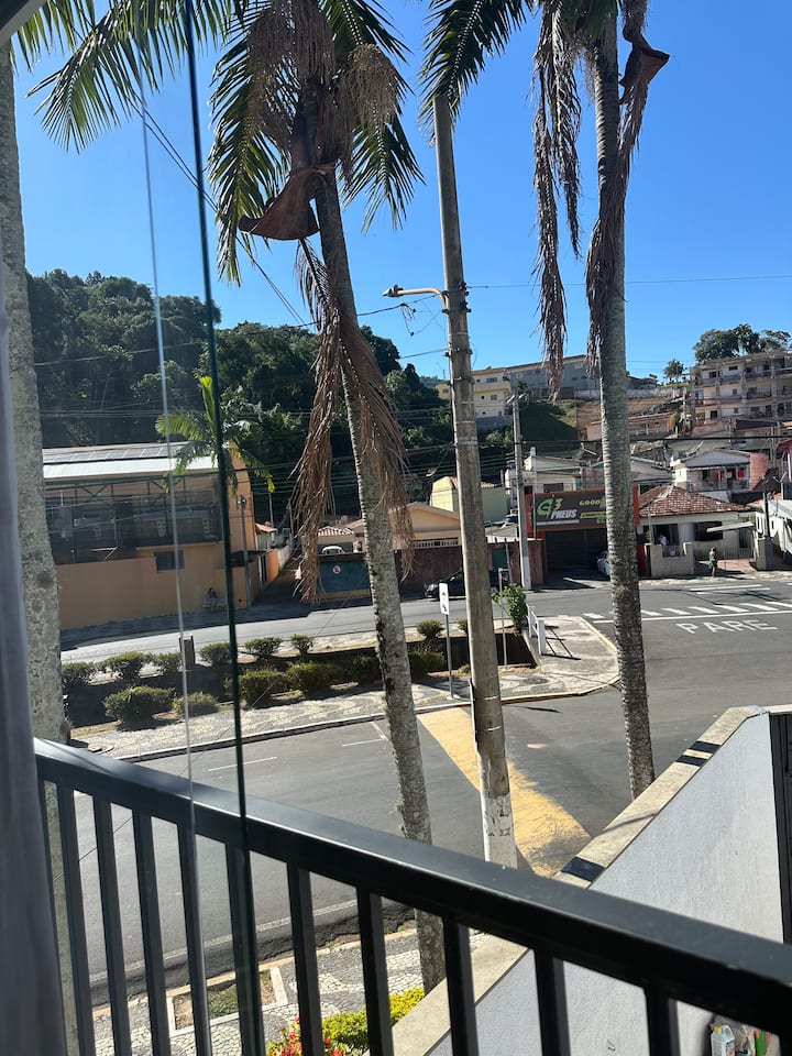 1- Casa No Centro De ÁGuas De Lindóia - Águas de Lindoia