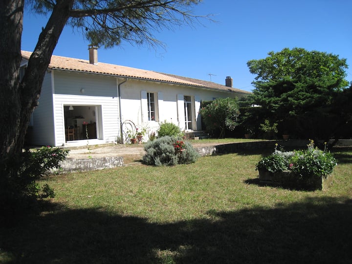 Maison De Famille Spacieuse - La Tremblade