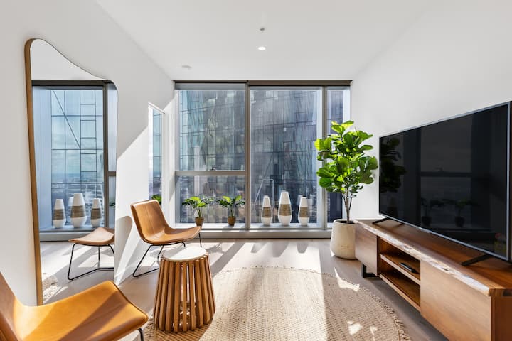 Brand New Apt In West Side Place ~ Best Location! - Melbourne