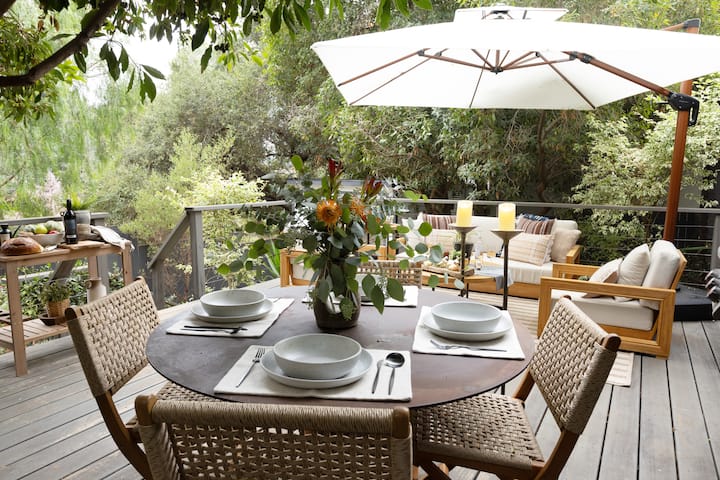 Zen Birds Nest Of Topanga -Boho Chic W/epic Deck - Calabasas, CA