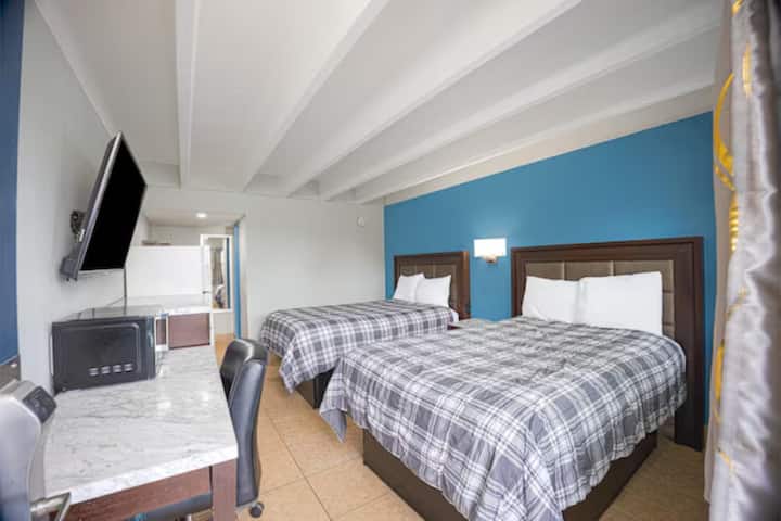 Aladdin Motel 2 Full Beds Non-smoking - 可可