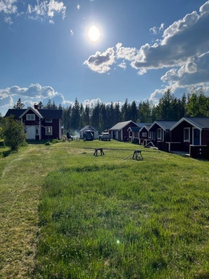 Idyllic Farmhouse Along Dalalven - Vansbro