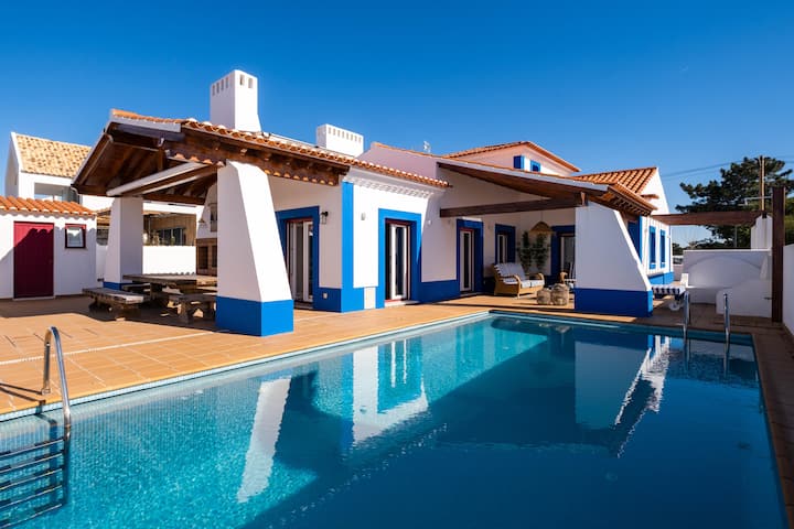 Beach House In Carvalhal - 孔波爾塔