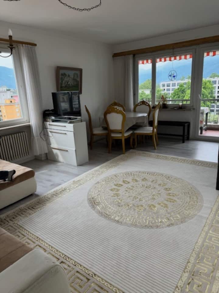 Attic Laviz - Locarno