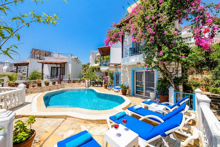 Kalkan Blue Villa Summer Getaway With Pool - Kalkan