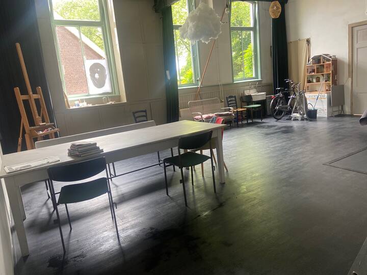 Groot Mooi Atelier (Ontbijt Soms Mogelijk) - Deventer