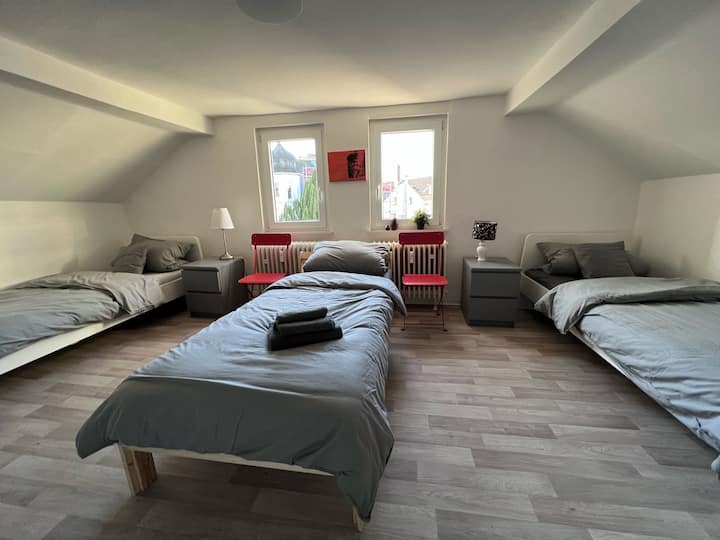 Großzügiger Altbau Bad Homburg Citynah 8 Pers. - Oberursel