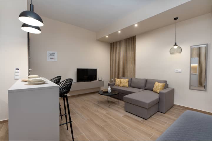 Elegant Studio Apartment By Ivy Vacation Rentals - Athen