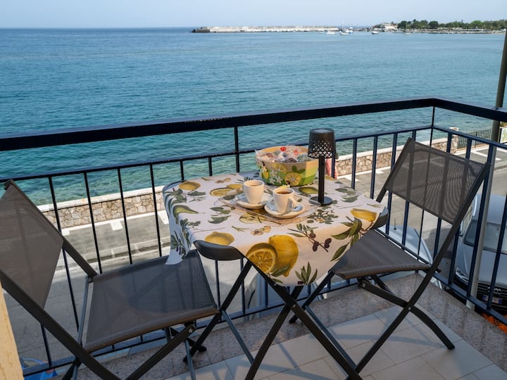 Appartamento Splendida Posizione - Giardini-Naxos