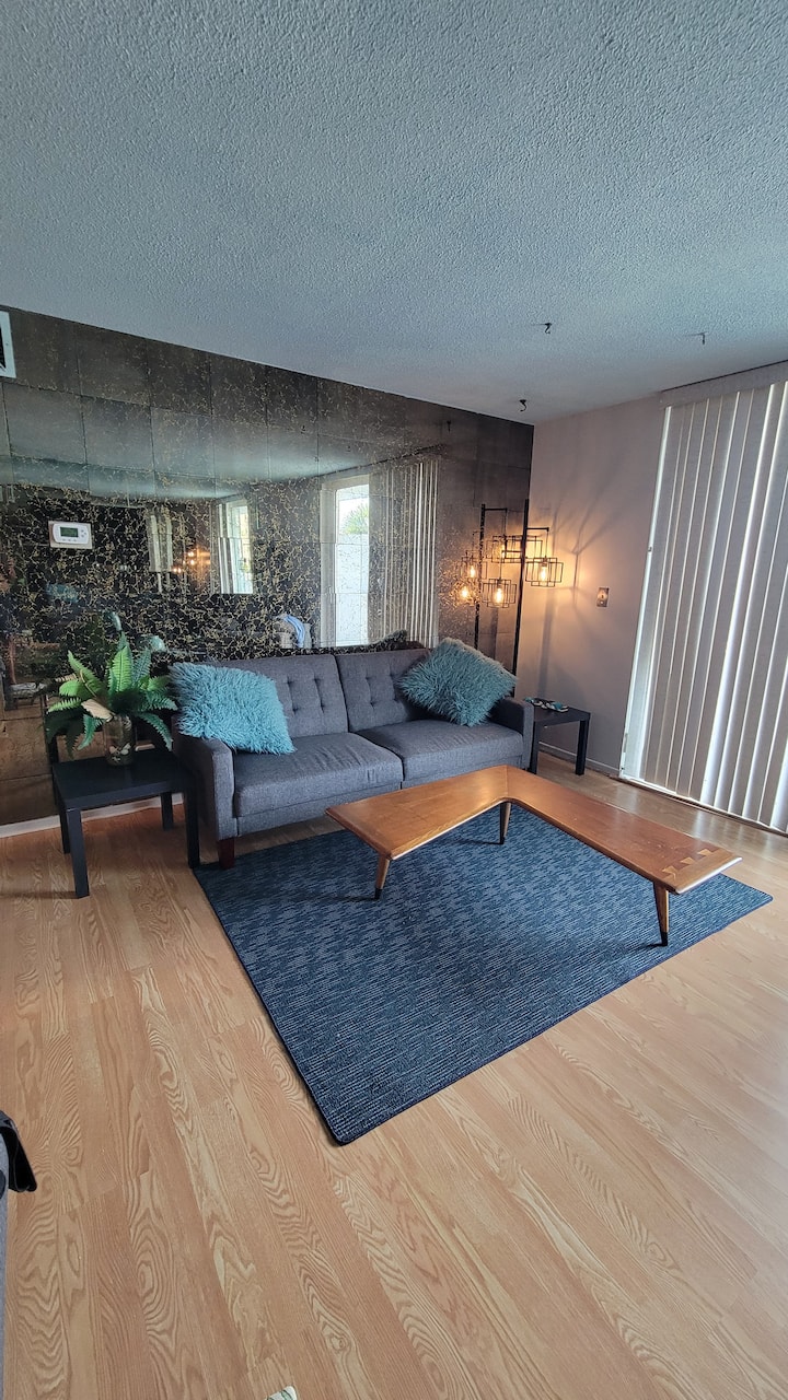 Condo On Cocoa Beach With Pool - Cocoa Beach, FL