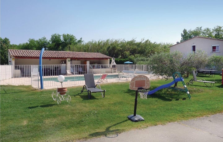 Logement "Les Oliviers" Avec Piscine - Mallemort