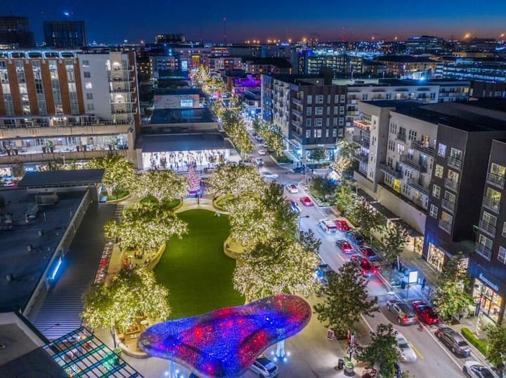Trendy Domain Getaway, Urban Gem - 오스틴